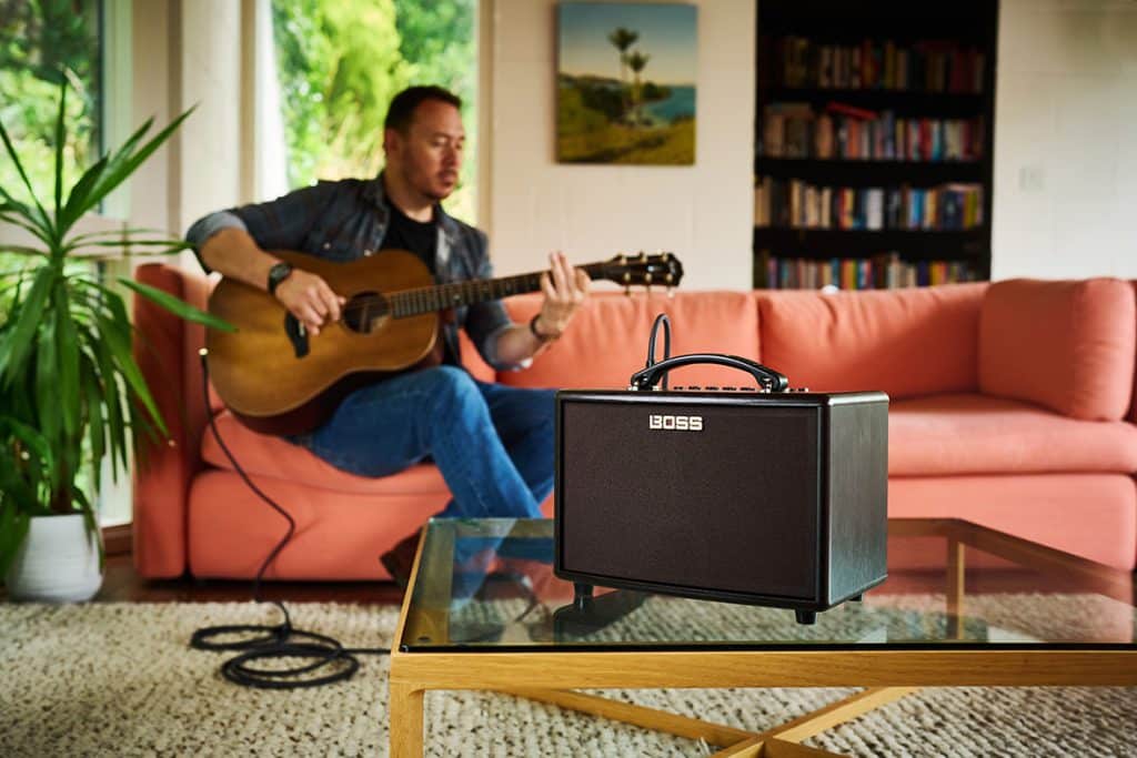 ROLAND AC-22LX Loa Guitar điện